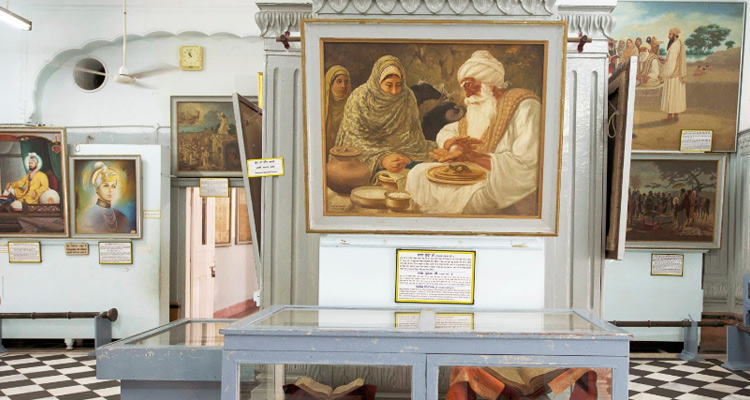Central Sikh Museum Amritsar (Entry Fee, Timings, History, Images ...